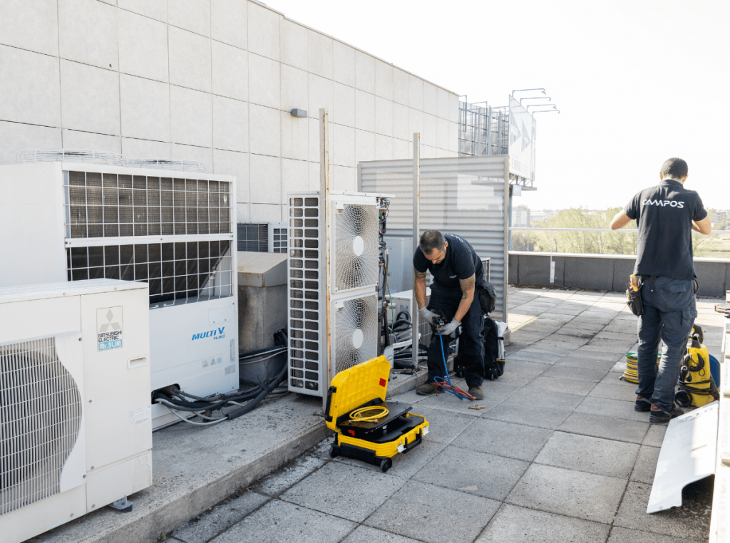 Mantenimiento del sistema de climatización en las oficinas Ciset